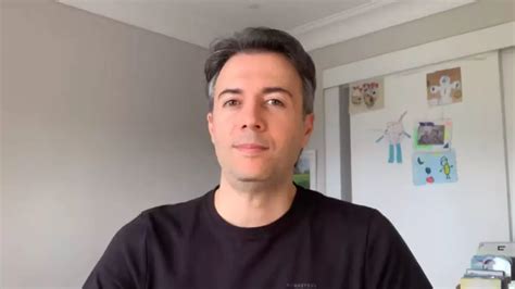 Daniel Quintero Exalcalde De Medellín Aporta Un Millón De Pesos Para