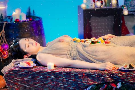 Hot Asian Beauty Li Er Carves For Deep Pussy Pounding 15 Photos