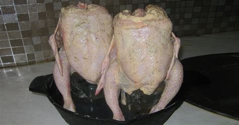 Как вкусно запечь курицу в духовке