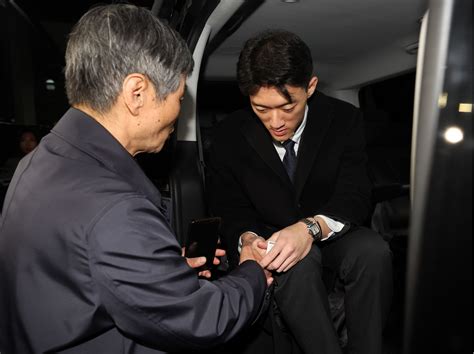 광주 찾은 전두환 손자…“늦게 와서 진심으로 죄송” [포착] 서울pn