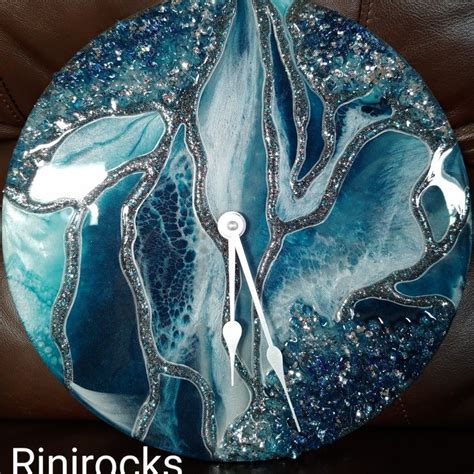 Resin Geode Clock By Rinirocks Resin Art Resin Crafts Diy Resin Crafts