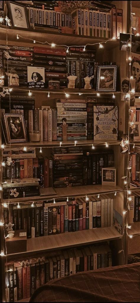 Pin By 𝑺𝒂𝒌𝒖𝒓𝒂 𝑯𝒂𝒓𝒖𝒏𝒐 On 𝕭𝖔𝖔𝖐𝖘 Book Lovers Bedroom Bookshelf