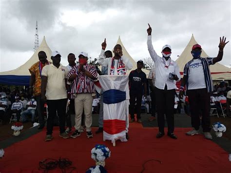 John Sanie Shakes Mpohor With Npp Campaign Team Launch