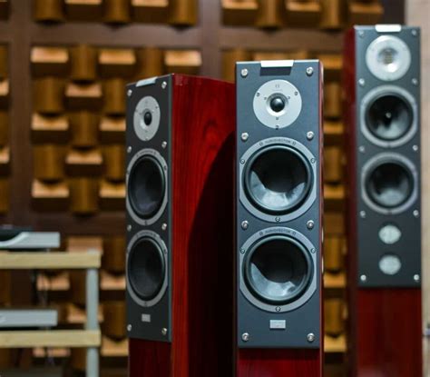 How To Connect Speakers To TV Wired And Wireless Speakers Connection