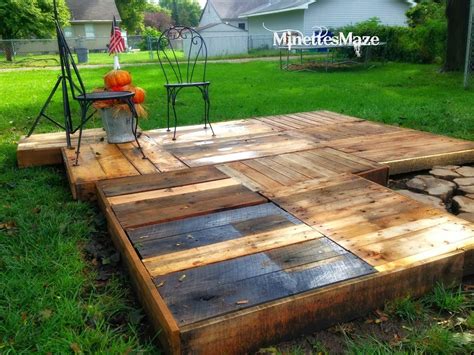 Diy Backyard Pallet Decks