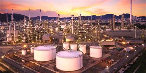 Predictive Project Insights Through Key Performance Metrics 4castplus