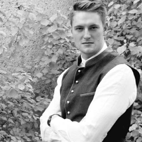 Douglas Holly Associate And Team Lead Cepres Gmbh Xing