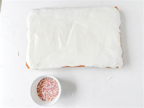 Easy Old School Sprinkle Cake Apply To Face Blog