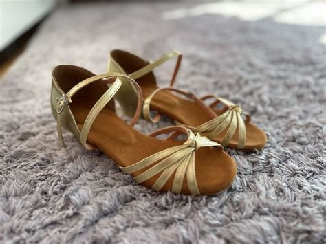 Туфлі для бальних танців блок каблук 550 грн Інші туфлі Київ на Olx