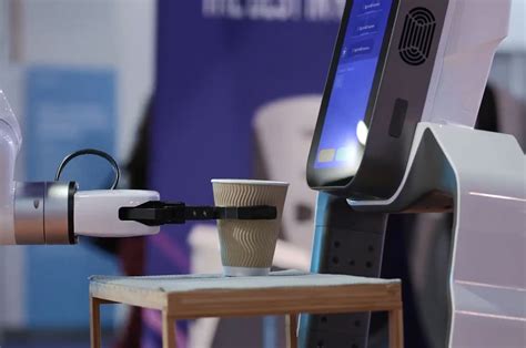 what is a cobot exploring benefits and applications richtech robotics