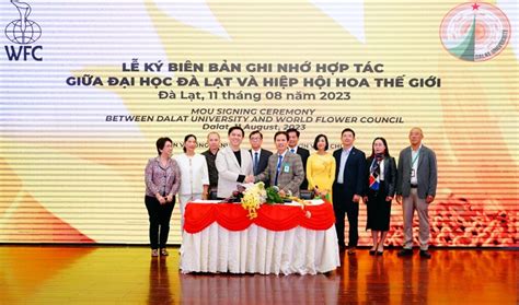 Le Sommet Mondial Du Conseil Mondial Des Fleurs Aura Lieu Au Vietnam