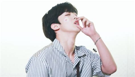 X1s Kim Yohan Tried To Look Sexy For His Fans At A Recent Fan Meeting