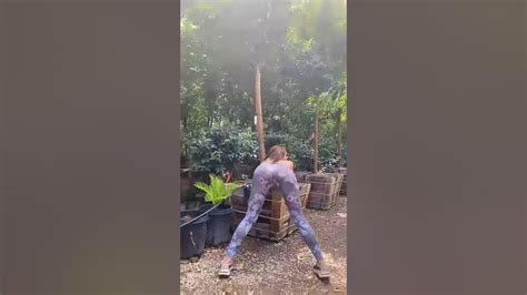Nicolette Shea Twerk Ass Youtube