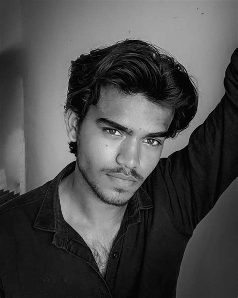 𝐌𝐈𝐓𝐔𝐋 𝐌𝐄𝐒𝐀𝐑𝐈𝐘𝐀 🦅 Chico Hairstyle 🤡🧏🏻day 3 Celebrity Hairstyles 🗣️🔥