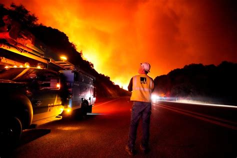 Bay Area Skies Have Turned Orange During The Wildfires Photos Show Cnn
