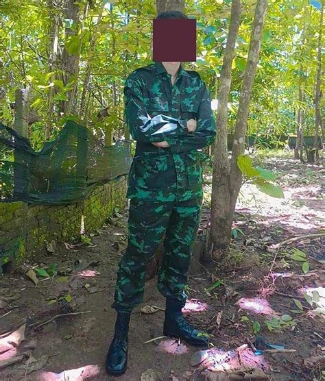 ဖမ်းဆီးခံထားရသည့် ဧရာဝတီတော်လှန်တပ်ဦးအဖွဲ့ဝင်ကို ဖုန်းဆက်ခိုင်းပြီး ကျန်အဖွဲ့ဝင်များကို စစ်ကောင