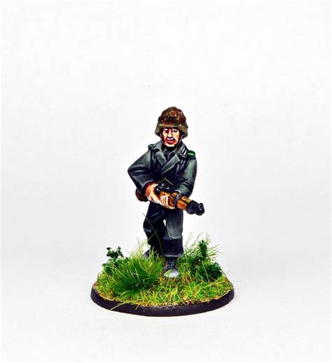 German Panzergrenadier Squad Panzergrenadier Lehr Regiment 901 Panzer