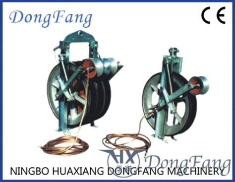Conductor Stringing Blocks With Grounding Roller Device