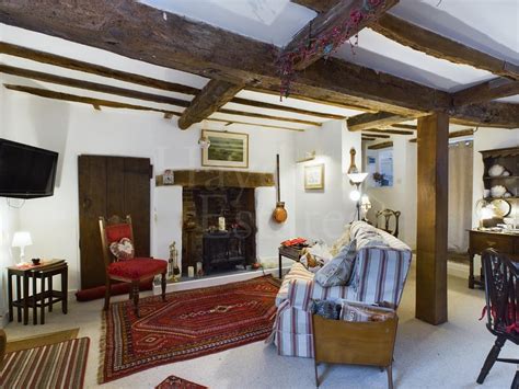 Church Street Tenbury Wells Wr15 8bp 3 Bed Terraced House For Sale