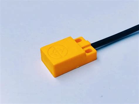 300 Ma Square Rectangular Inductive Proximity Switch At ₹ 165piece In