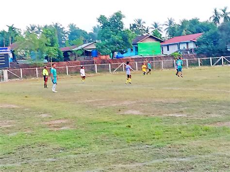 ၇၅ နှစ်မြောက် စိန်ရတုလွတ်လပ်ရေးနေ့ အထိမ်းအမှတ်အကြို ချစ်ကြည်ရေး ဘောလုံးပြိုင်ပွဲကျင်းပ