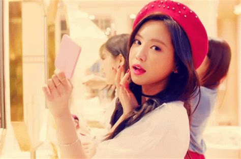 Apink Son Naeun GIF Apink Son Naeun Naeun Apink Discover Share GIFs