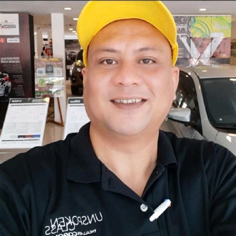 Mohd Arif Iqbal Mohd Hanafi Topmark Used Car Manager Toyota