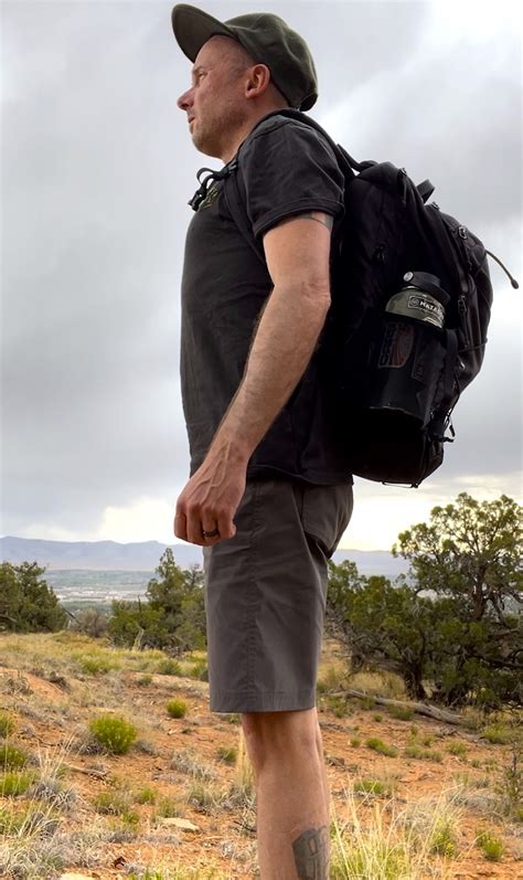 Stio Shorts Review The Perfect Mens Travel Shorts For A Town To Trail Lifestyle