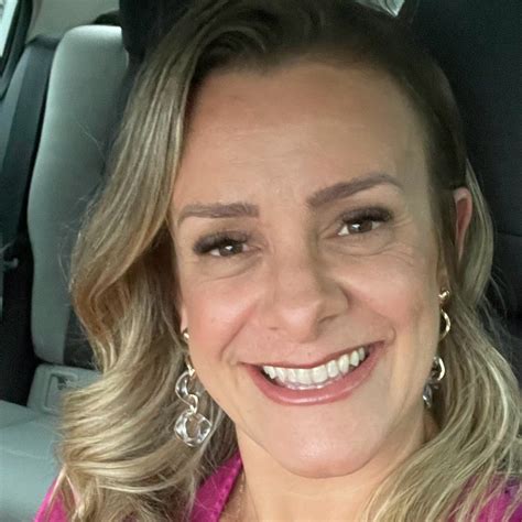 Flavia Souza Entrepreneur Self Employed Linkedin