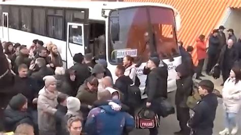 Изключени от мобилизация в Русия журналисти банкери и It специалисти Новини бг