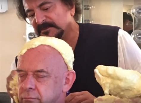 Doug Bradley Teases The Pinhead Experience