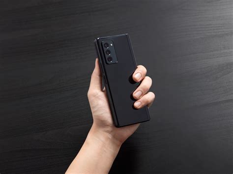 Unikly detaily o fotoaparátech Samsungu Galaxy Fold 3 – Samsung Magazine