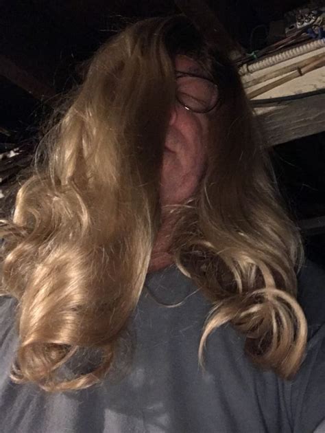 Long Flowing Golden Locks Pic