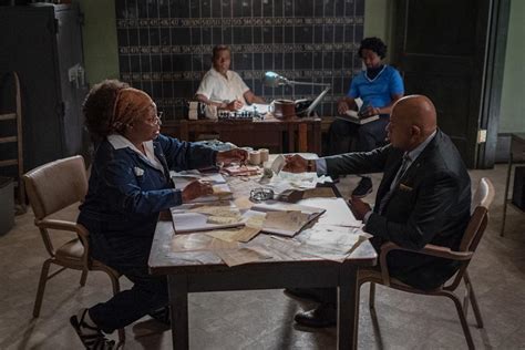 The ‘godfather Of Harlem Refuses To Be Caged In Season 3 Trailer