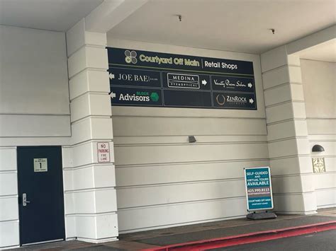 Courtyard Off Main Garage Downtown Bellevue Wa