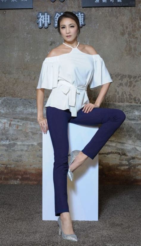 陈思璇长腿穿紧身裤踩细高跟代言走秀711 名腿网