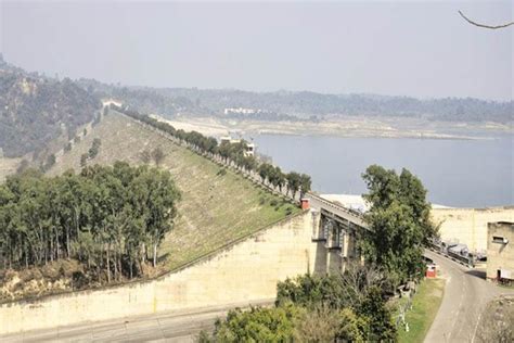 Himachal Pradesh Pong Dam On Beas River To Release 17 595 Cusecs Of