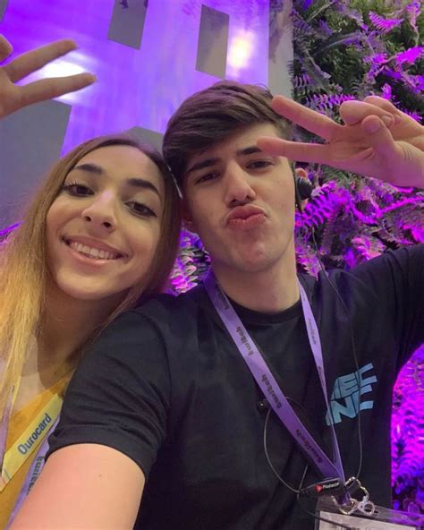 Pin De Sarin En Sᴛʀᴇᴀᴍᴇʀs ↯