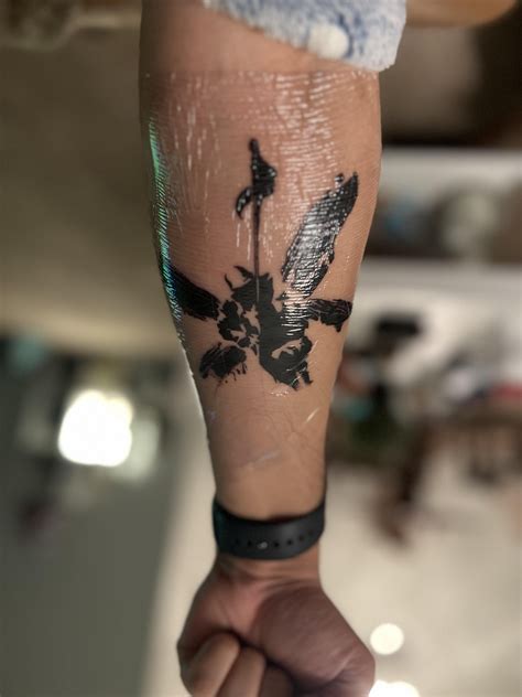 Hybrid Theory Logo Done By Courtney Once In A Blue Moon Tattoo Duluth Ga R Tattoos