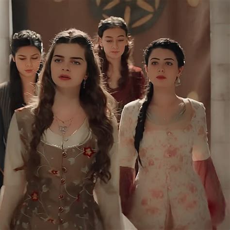 Pin Af Felismina Fernandes På Kosem Sultam