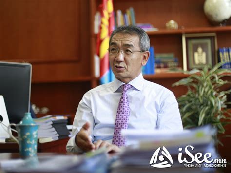 Ц Мөнх Оргил Гадаад харилцааг эдийн засагжуулна гэх нэрээр Элчин сайд нараас хөрөнгө оруулалт