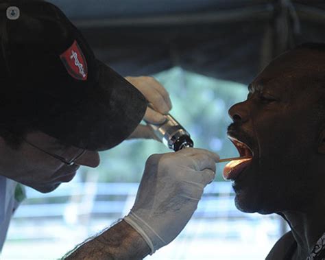 Estroboscopia Qué Es Síntomas Y Tratamiento Top Doctors