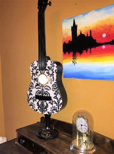 15 Amazing Ways To Repurpose Old Guitars Diycraftsguru