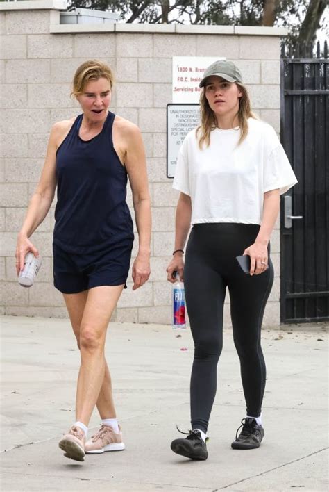 Suki Waterhouse Out For A Smoothie After Workout With Her Mother Elizabeth In Los Angeles