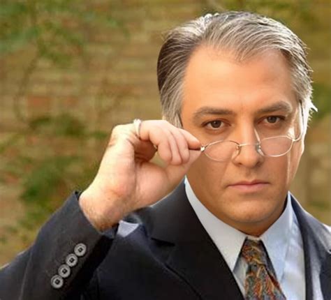 ظاهری دلنشین و عمیق ایرج نوذری در کنار مادر و فرزندانش دلنواز و دلربا