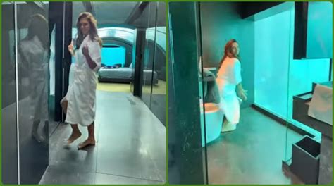 Дали сакате девојката да ви го покаже подводниот тоалет на Малдивите Мотика