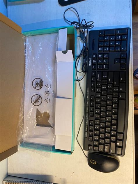 Logitech Mk200 Media Keyboard And Mouse Combo Computers And Tech Parts