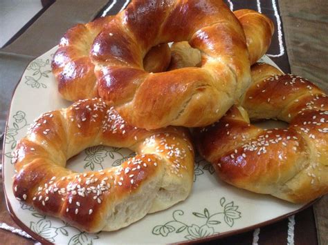 חיוכים מהמטבח בייגלה מתוק Food Receipes Food Recipies Easter Fun Food