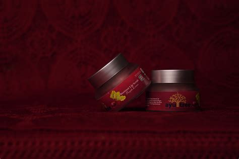 Beetroot Lip Scrub 50grm Ayutree