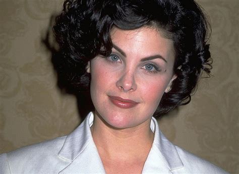 Lascension Et La Chute Et La Nouvelle Ascension De Sherilyn Fenn